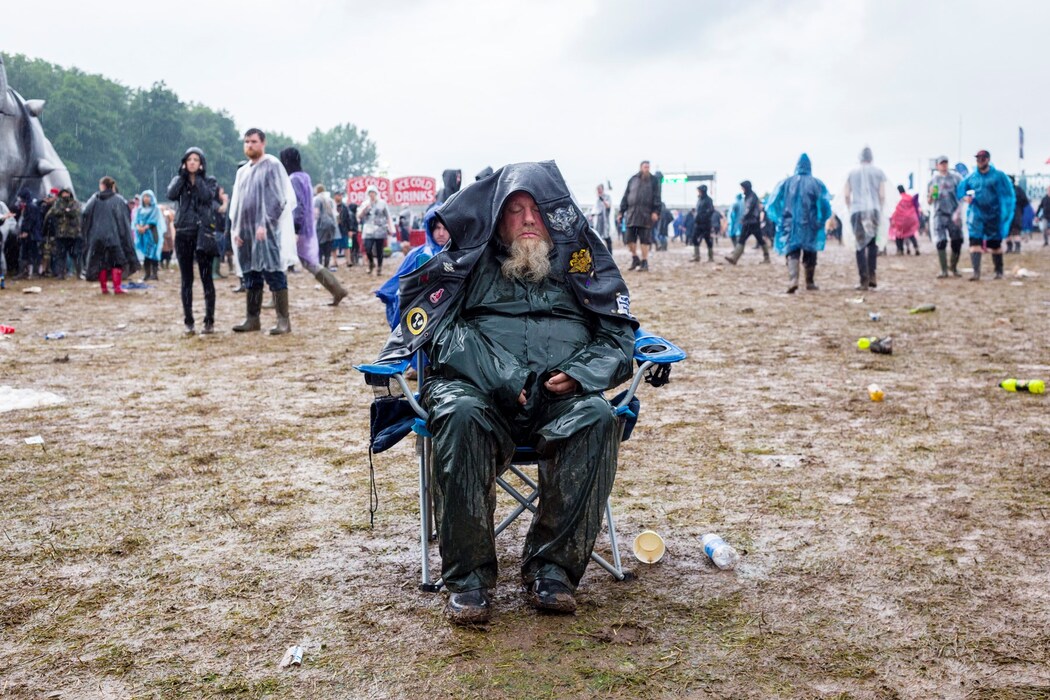 These photographs of festival goers are so, so sad | Dazed