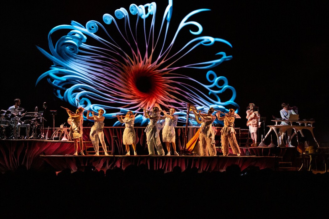 How Björk’s choreographer made Cornucopia’s musicians move like petals ...