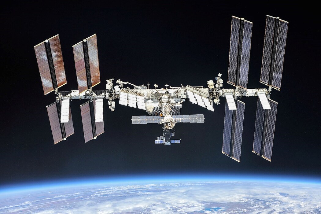 Space Race 2: Russia gets the go ahead to shoot the first film in orbit ...