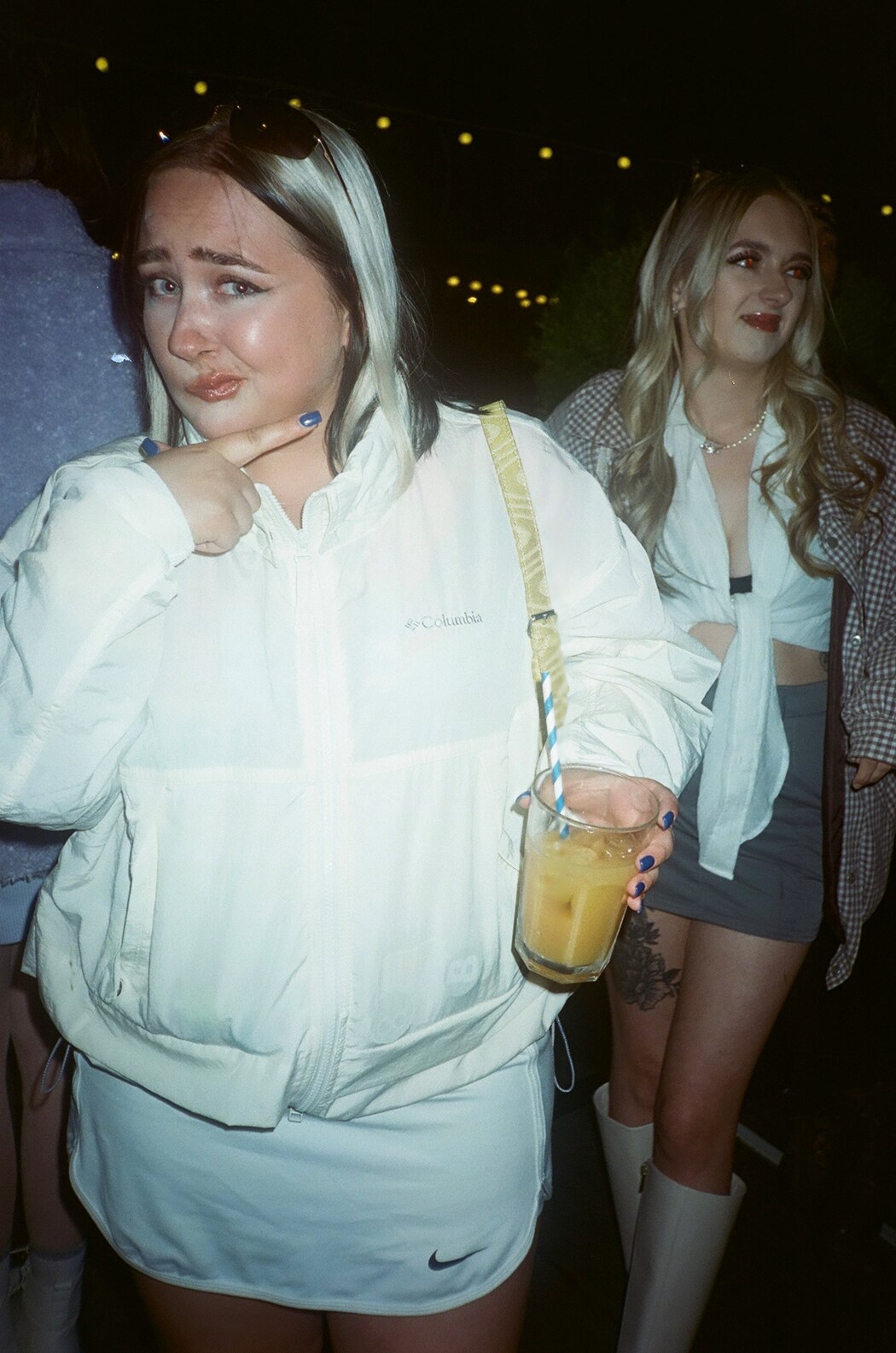 These photos capture the charm of the classic British night out | Dazed