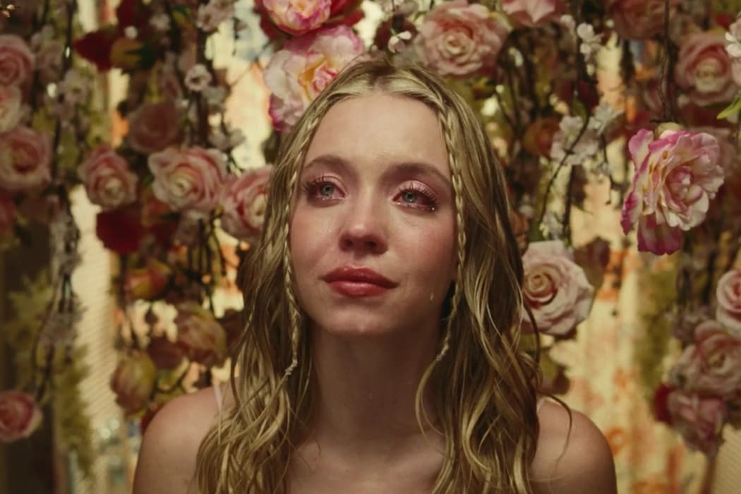 Pixel Flesh: Online beauty culture is asking us to sacrifice too much ...