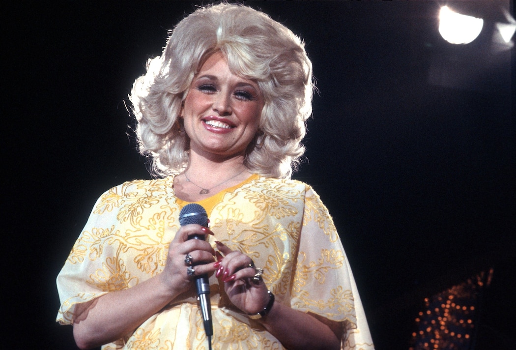 In photos: Dolly Parton’s beauty evolution | Dazed