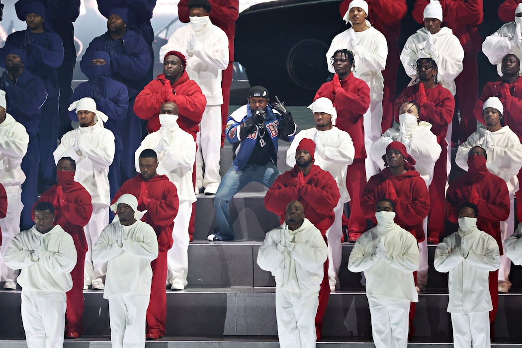 America Has a Problem: Unpacking Kendrick Lamar’s Super Bowl symbolism ...