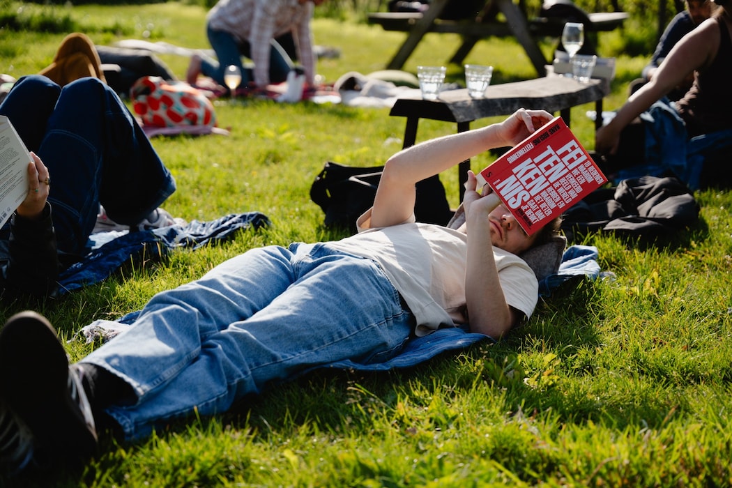 I went to The Offline Club, a new event series where phones are banned ...