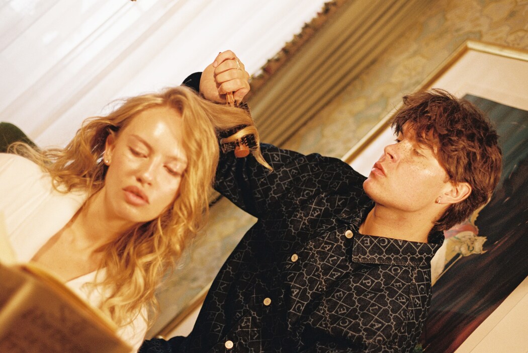 Joe Kelly is the hairstylist saving the big, sexy blowout | Dazed