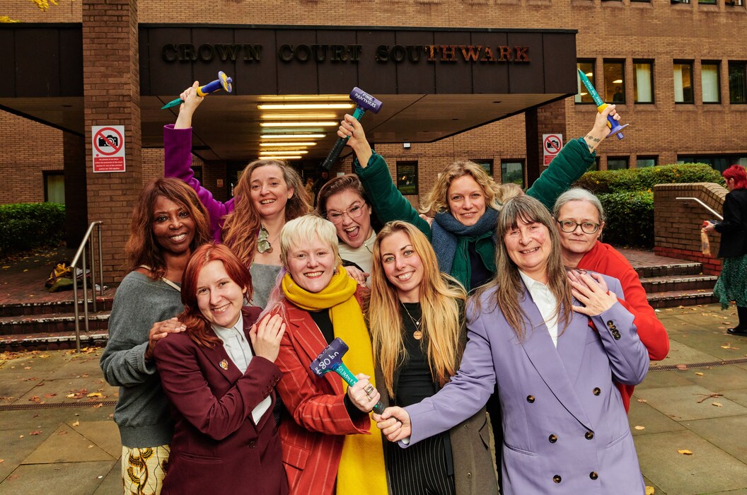 Extinction Rebellion co-founder Clare Farrell on smashing up HSBC bank ...