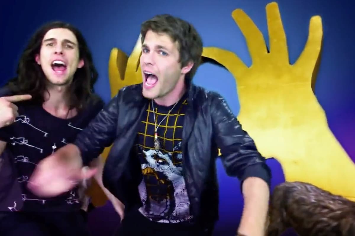 Emo legends 3OH!3 collaborate with 100 gecs in an unexpected comeback ...