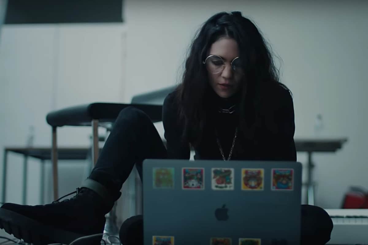 Grimes teases her new song ‘that’s what the drugs are for’ | Dazed