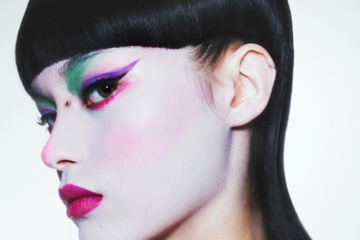 This beauty shoot puts a modern spin on traditional Geisha make-up | Dazed