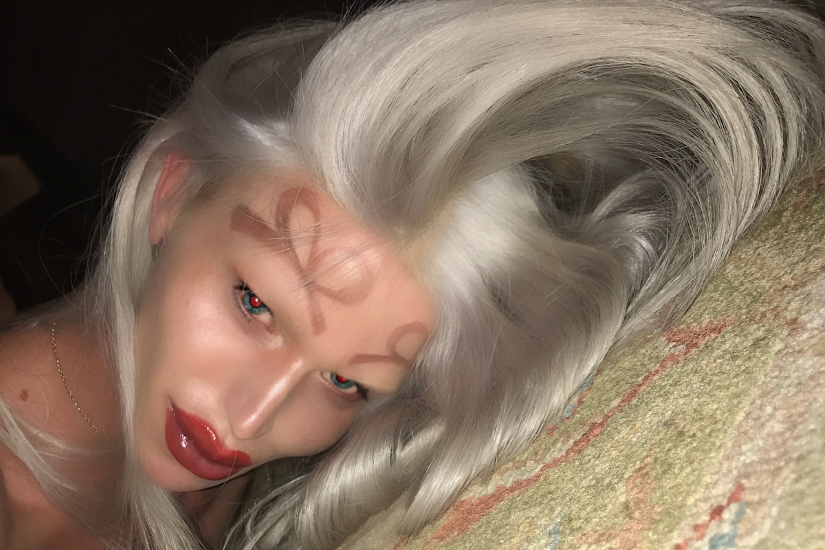 This visual artist tries out the weirdest eyebrow trends on Instagram ...
