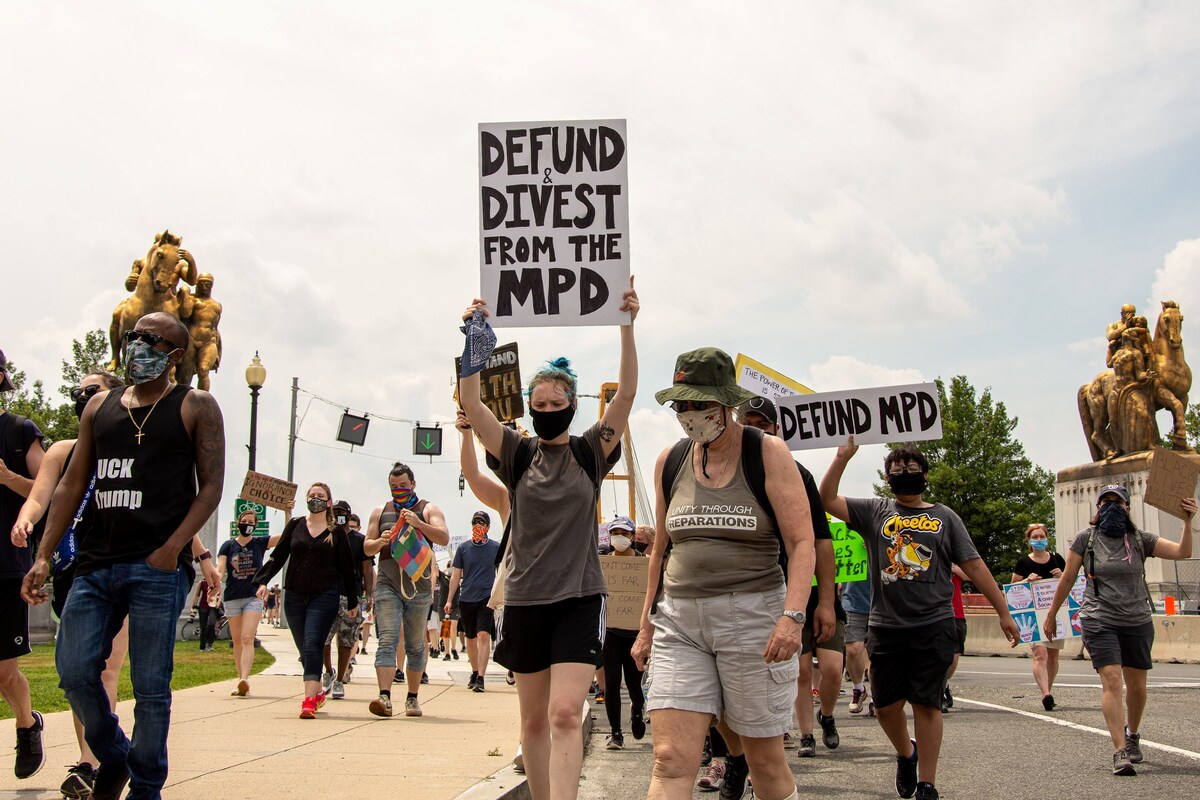 Explaining what ‘defund the police’ really means | Dazed