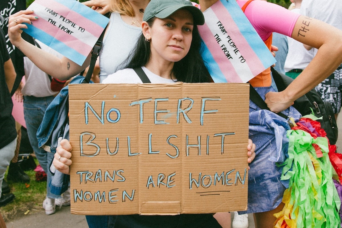 More than 450 feminist leaders voice solidarity with transgender women ...