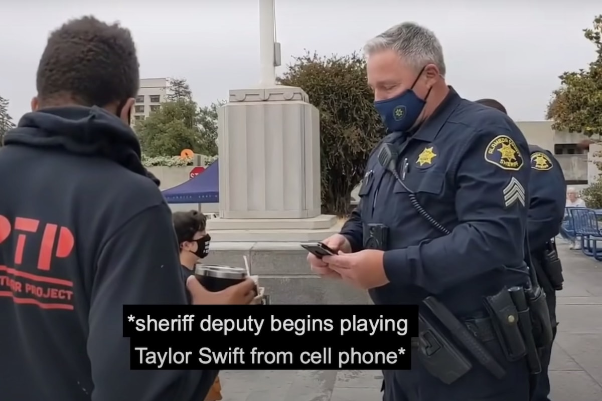 Police play Taylor Swift in bid to block BLM protester’s video from ...