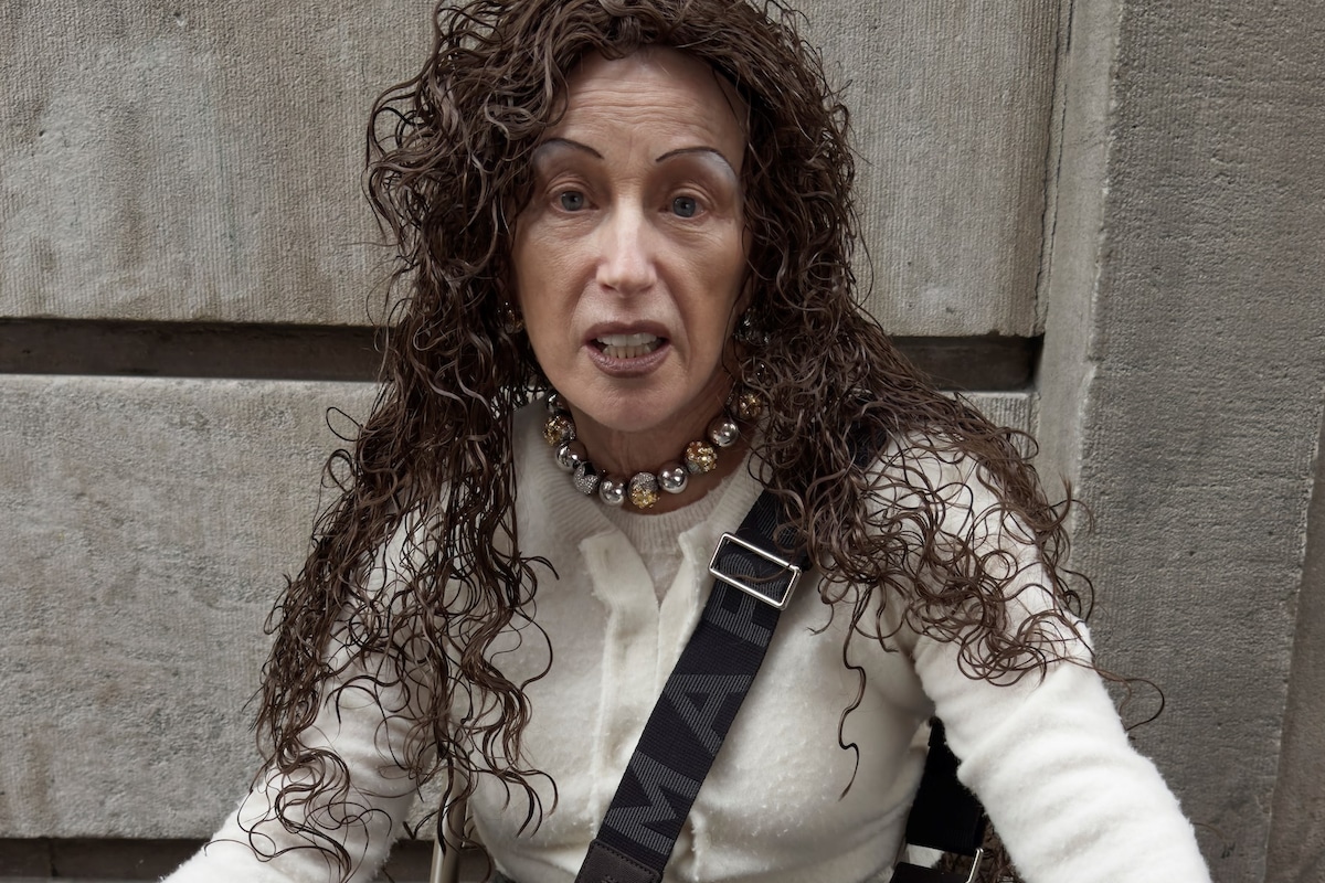 Do You Want To Get Your Hands On Cindy Shermans Old Clothes Dazed