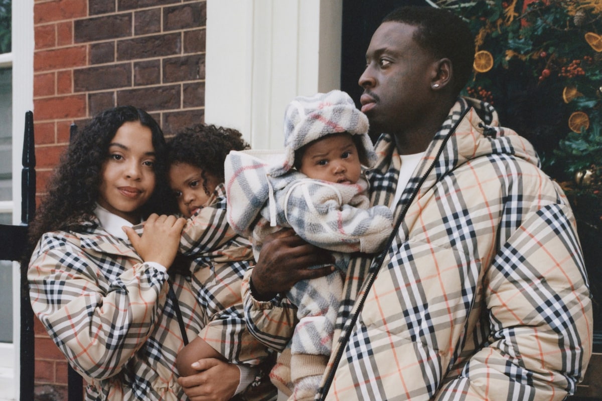 Slawn and family cosy up for Burberry, plus all the best holiday ...