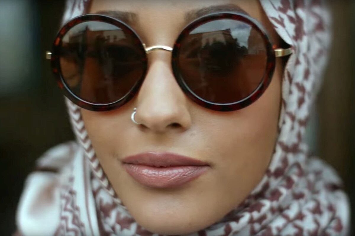 This model is H&M’s first hijab-wearing campaign star | Dazed