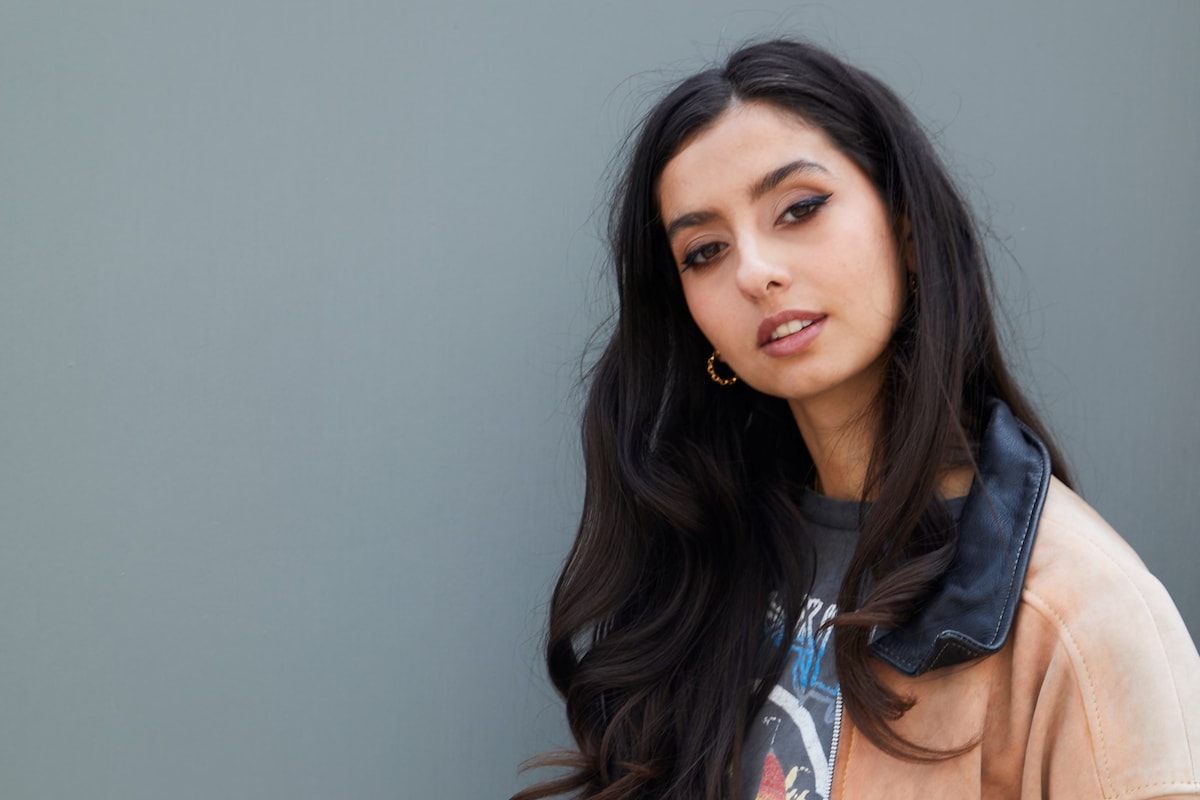 Neda is the singer-songwriter blending Farsi classics with Lily Allen ...
