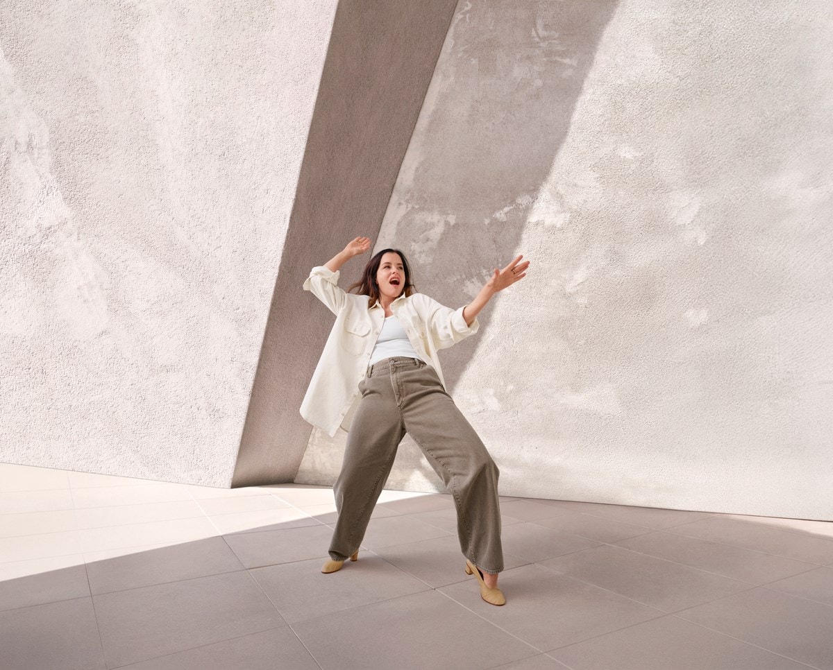 Party Girl Parker Posey on GAP, Gaultier, and the power of personal ...