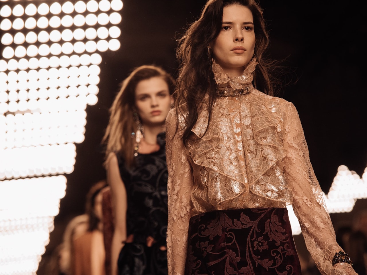 How to pretend you know what’s going on at fashion week Womenswear | Dazed