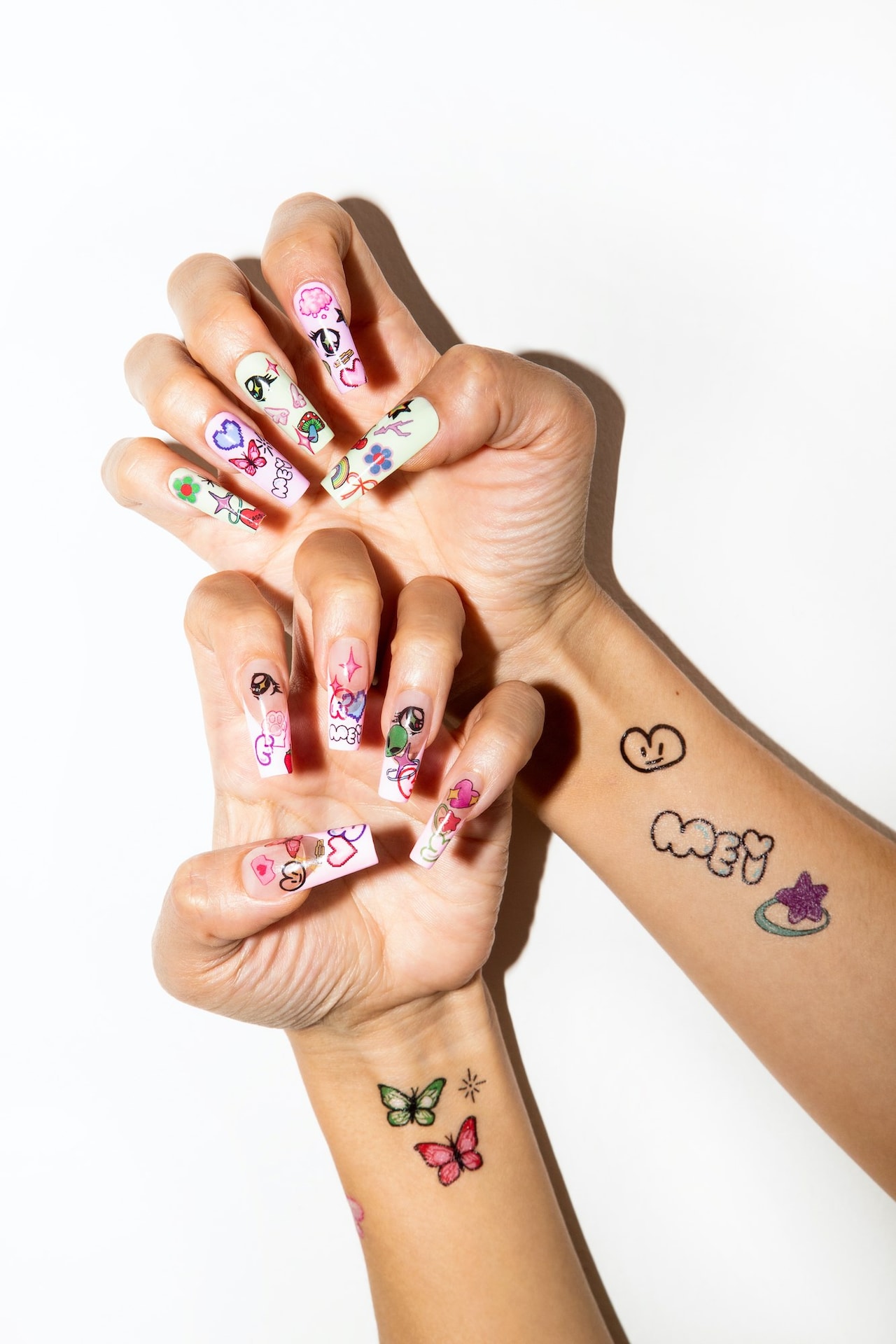 Get a Nails by Mei manicure at home with her temporary tattoo ...