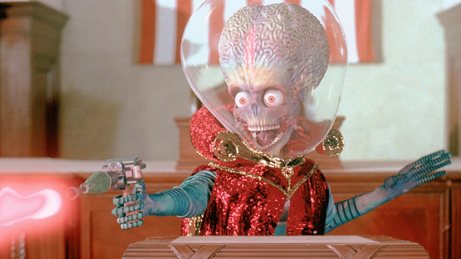 25 years on, Mars Attacks! is the ultimate Main Character Syndrome ...