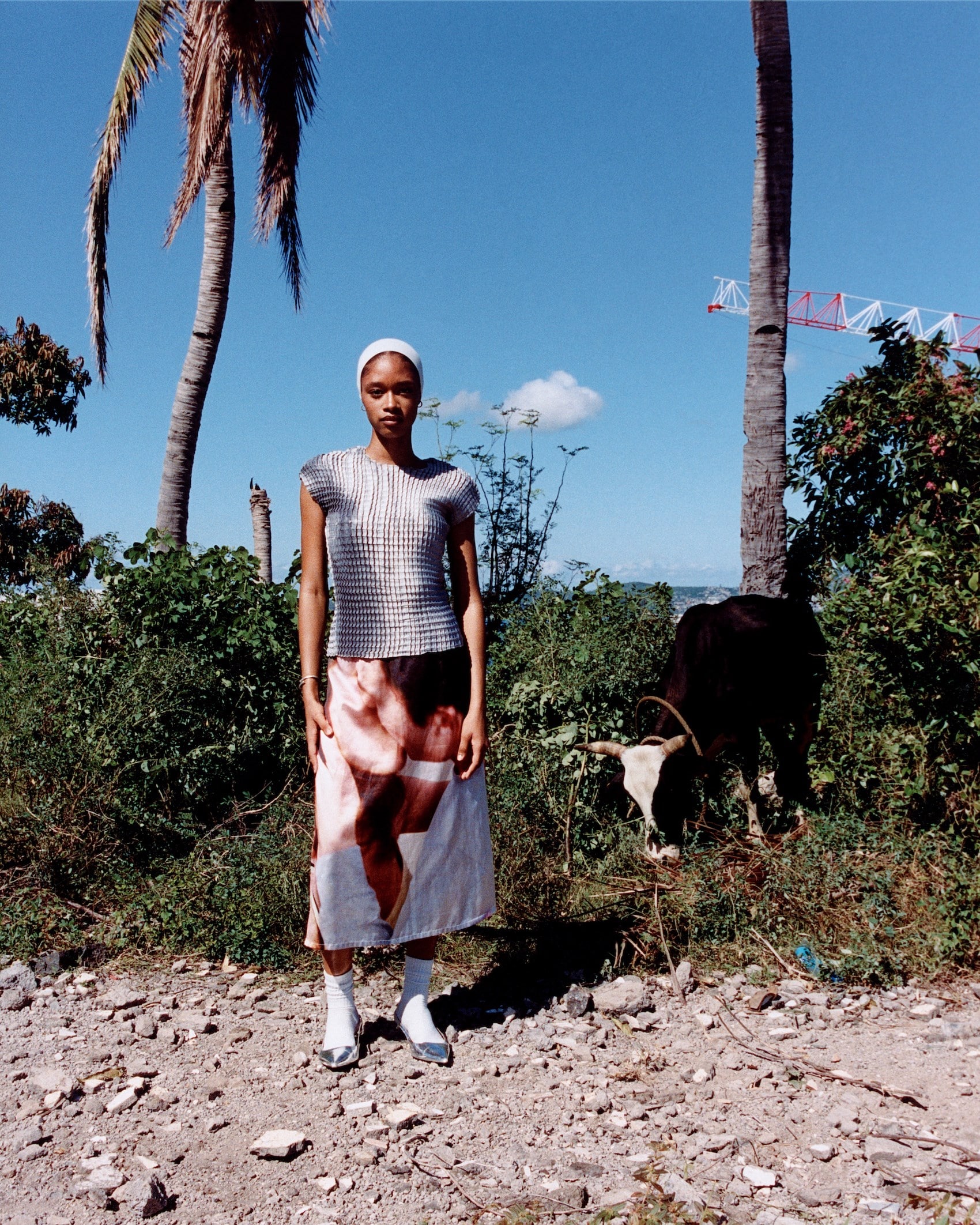 These photos portray life on a tropical island as a beautiful prison ...