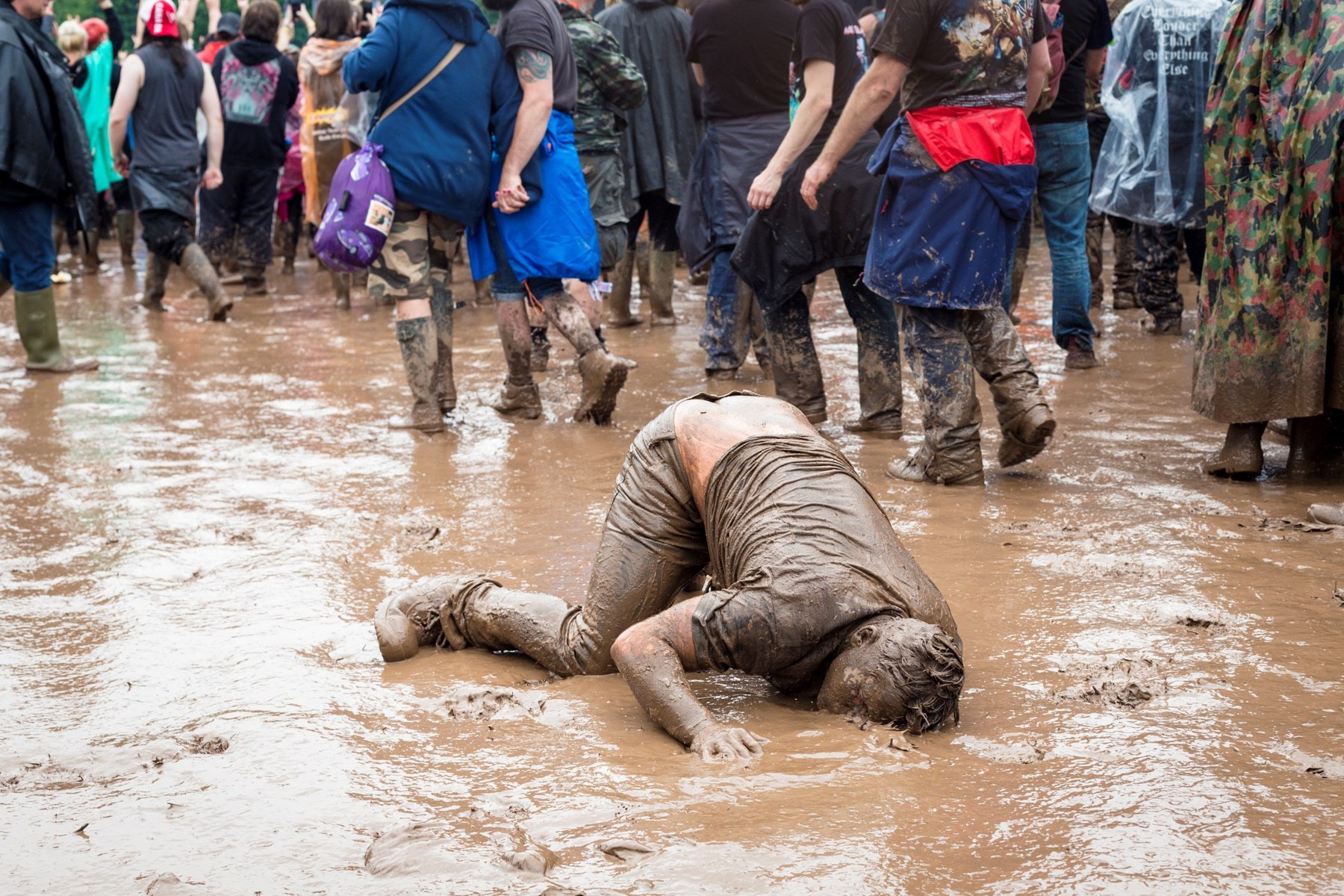 These photographs of festival goers are so, so sad | Dazed