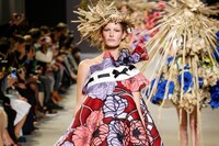 Viktor & Rolf Haute Couture SS15 | Dazed
