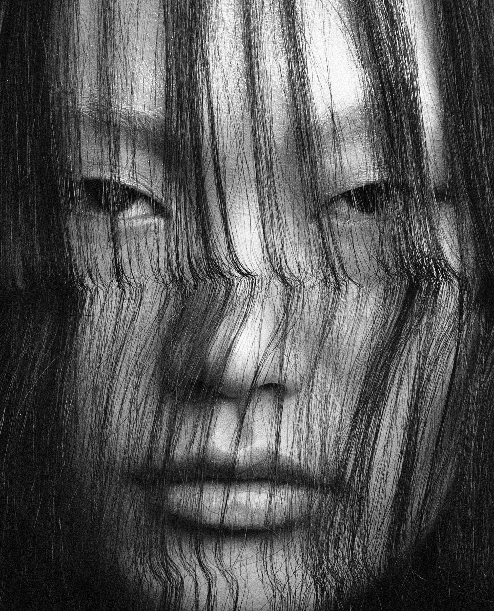 Photographer Zhong Lin is creating a new image every day for one whole ...