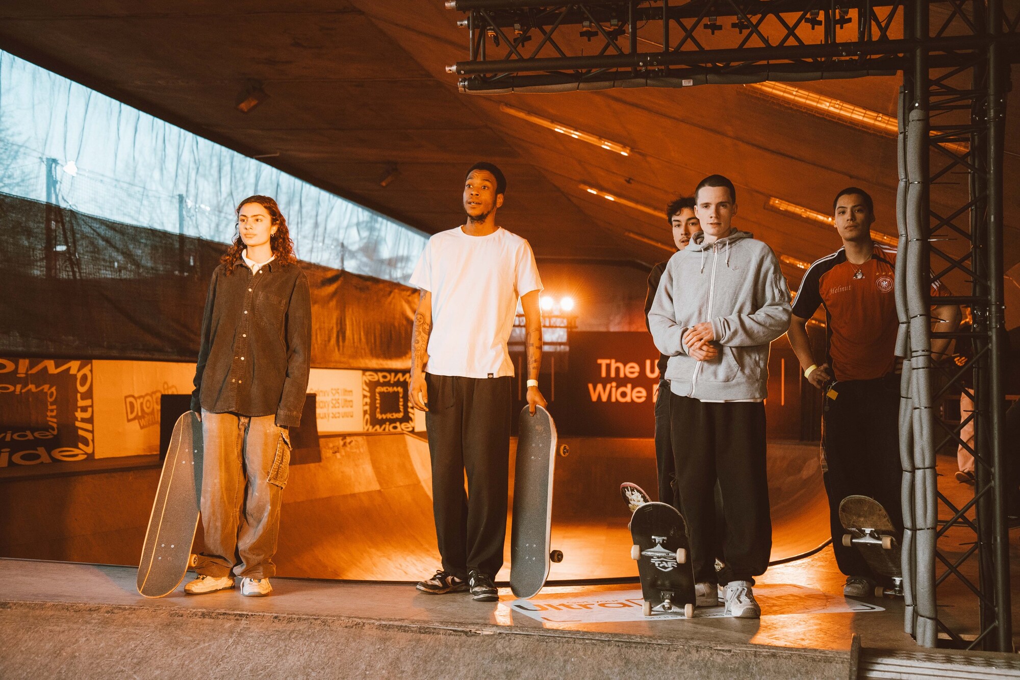 What went down at Samsung’s sunrise skate sesh with Dazed Club | Dazed