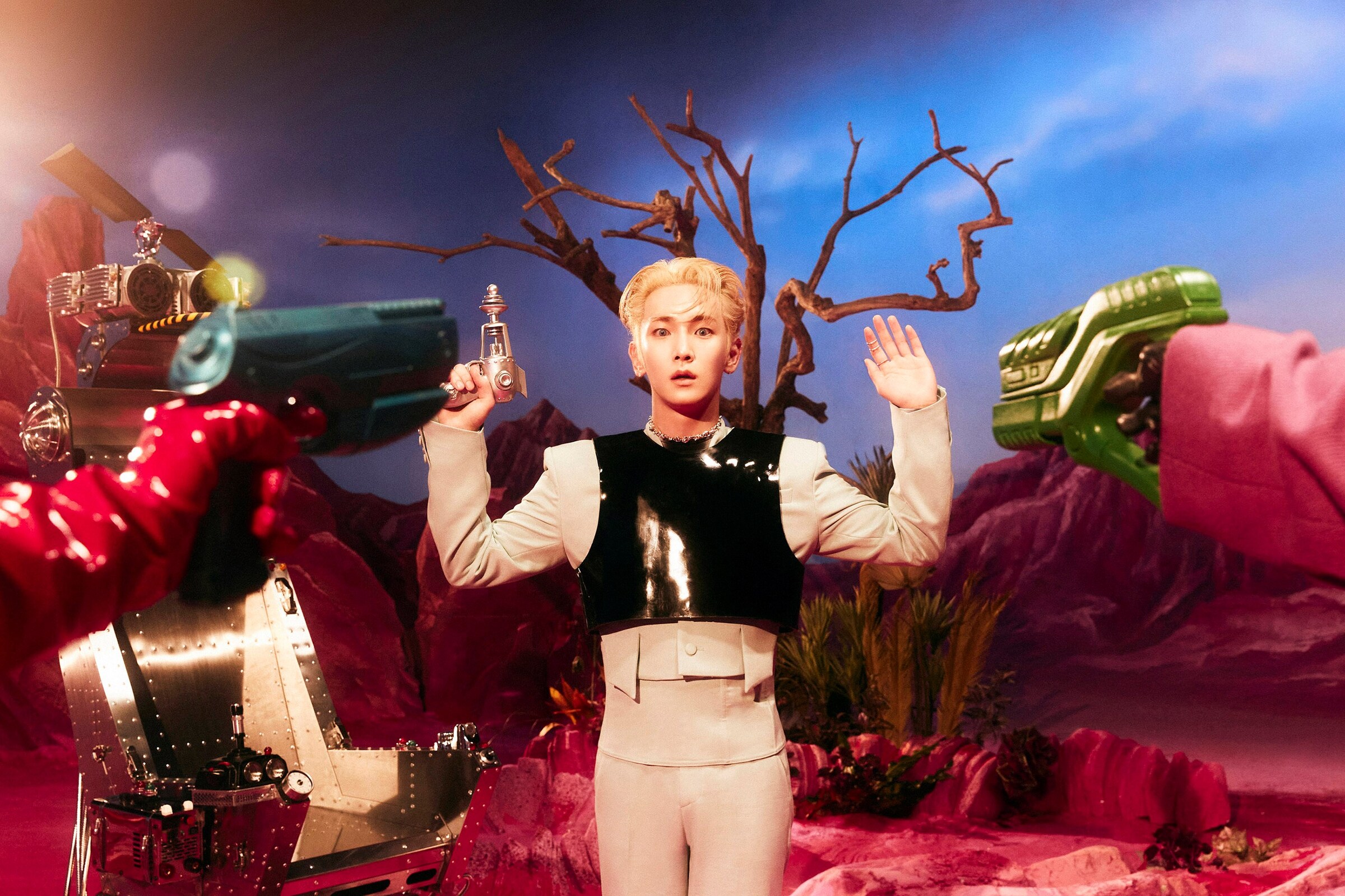 SHINee’s Key on sci-fi, military service, and Bowie | Dazed