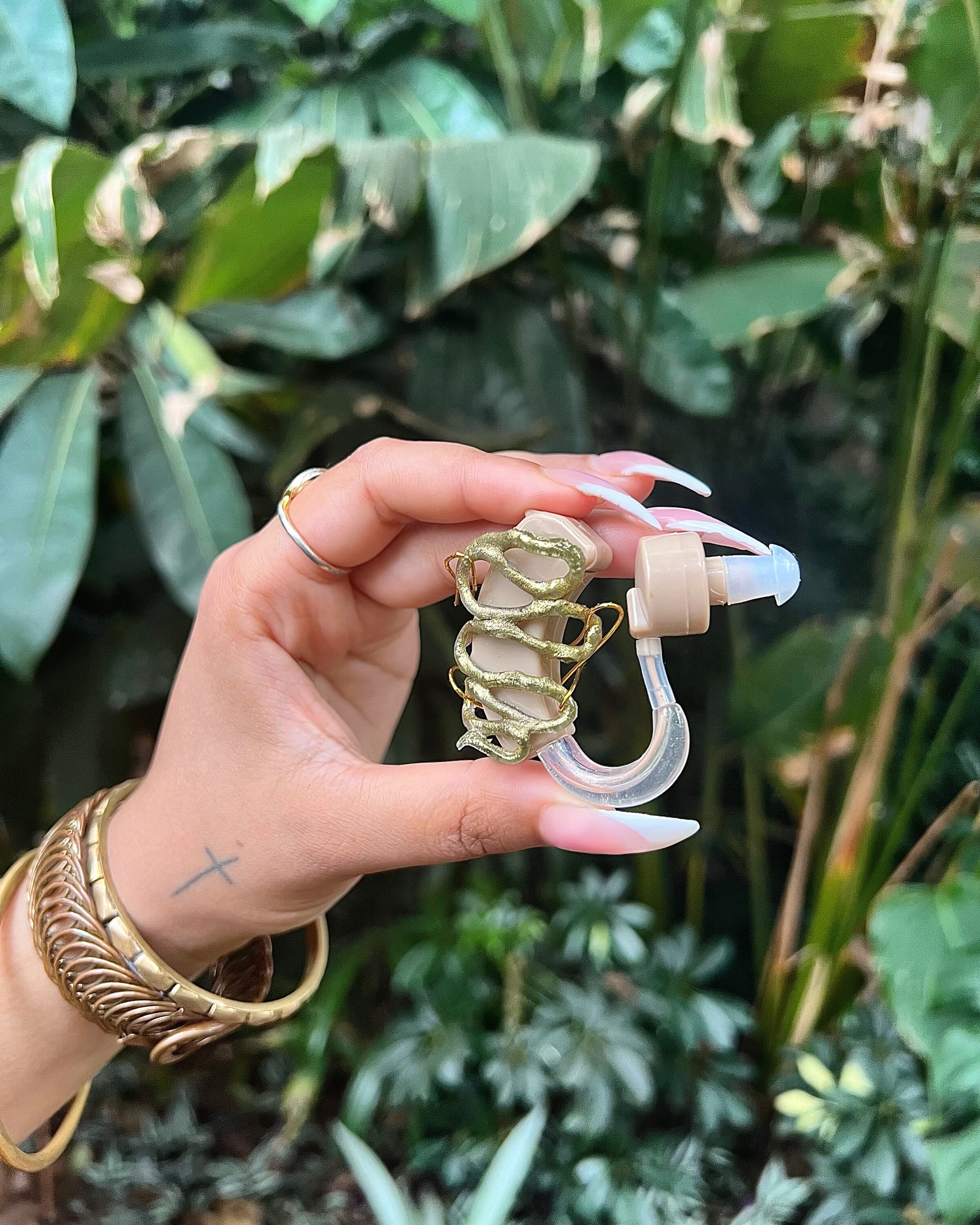 By Destiny Pinto – medical devices | Dazed