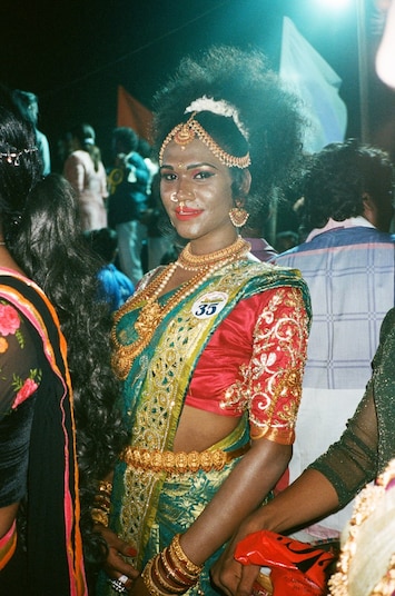 Beautiful photos capture the community at India’s largest trans ...
