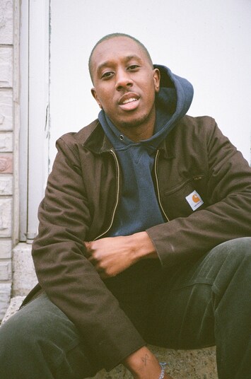 MorMor writes hazy indie-pop songs kissed by sunlight and sadness | Dazed