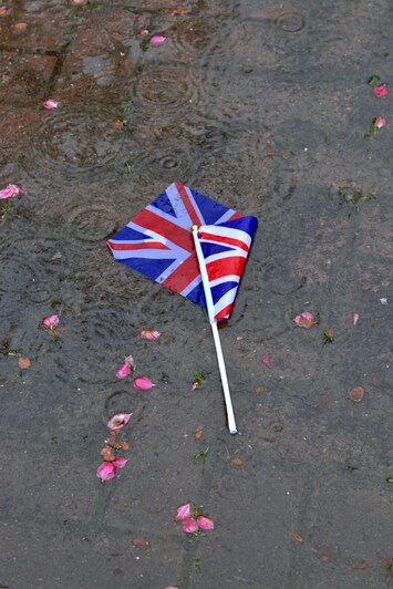 Britain is officially the second-most miserable country in the world ...