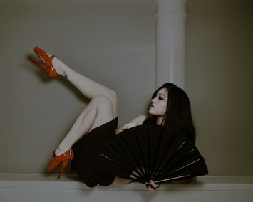 Ms* Gloom is the Gossip Girl-obsessed alt-pop star of the future | Dazed