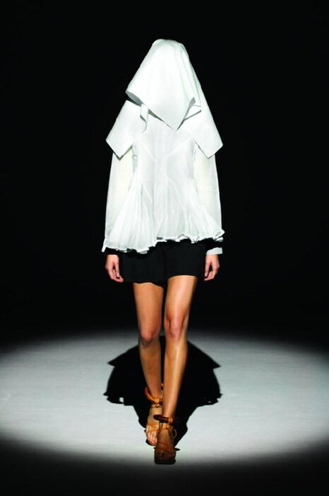 Hussein Chalayan Womenswear S/S11 Womenswear | Dazed