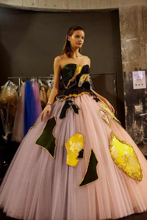 Viktor & Rolf SS17 | Dazed