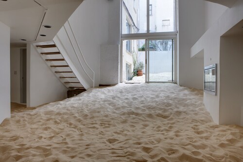 Lutz Bacher: AYE! at Raven Row | Dazed