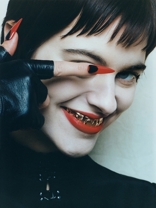 Lora De Sousa’s distorted nail art is both beautiful and lethal | Dazed