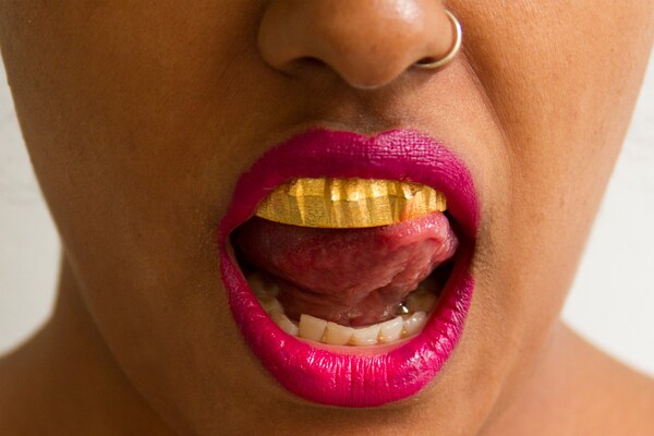 Wear rap lyrics on your teeth with these 3D-printed ‘grillz’ | Dazed