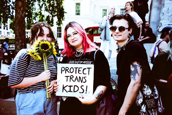 Study confirms young people don’t transition due to social pressure | Dazed