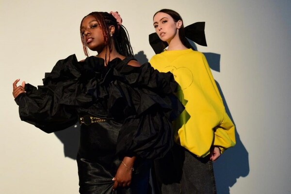 Coco & Clair Clair’s online obsessions: Lana Del Rey and ocean ...