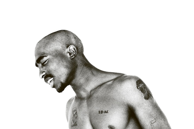 Legends only: rare photos of Tupac are being published for the first ...