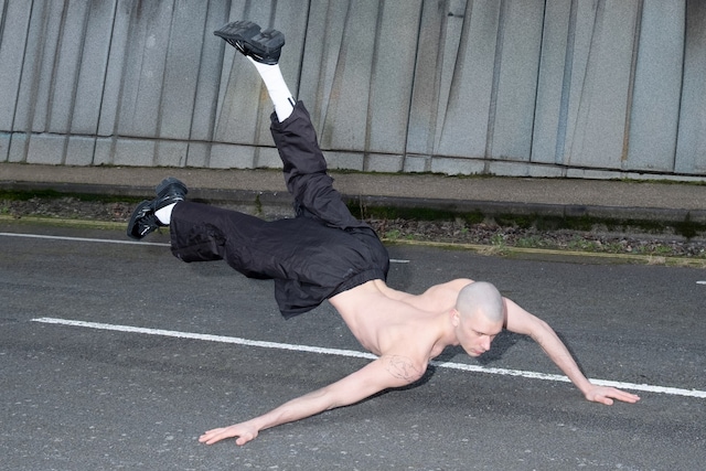 Lewis Walker’s uncanny gymnastics confront the ‘paradox’ of humanhood ...