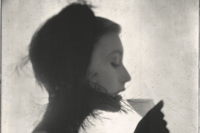 How Irving Penn revolutionised fashion photography | Dazed