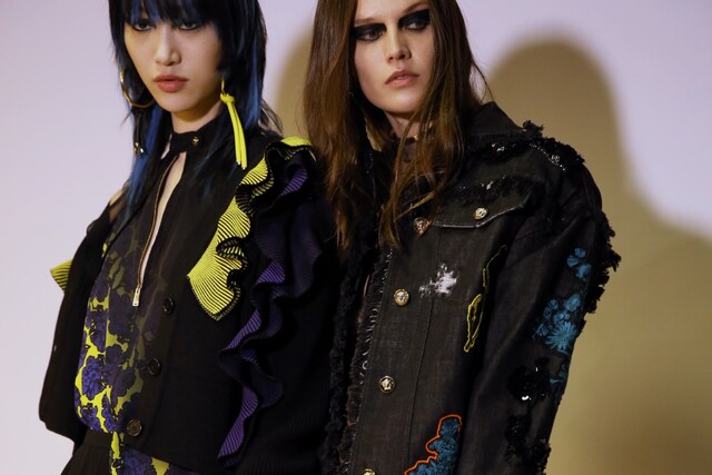 Versace celebrates diversity, strength, and individuality Womenswear ...