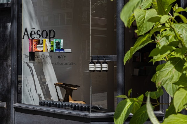 Aesop’s free Queer Library is the best Pride campaign yet | Dazed