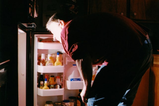 These portraits recreate missing memories with an absent dad | Dazed