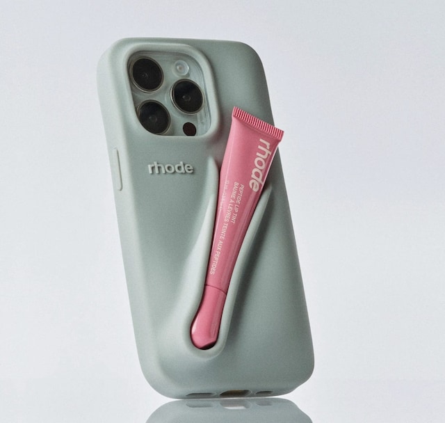 Hailey Bieber’s new lip gloss phone case is a bit… vaginal? | Dazed